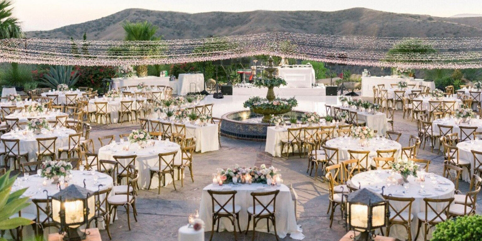 31 Iconic Outdoor Wedding Venues in California